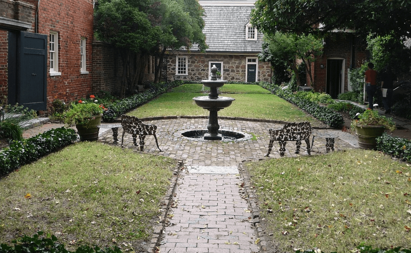 A Local’s Guide to Living in Lochearn, Maryland – LivingInMaryland.com